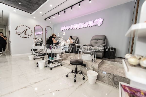 Nail Lash Brow Bar - Fiyatları, Yorumları - (0850) 303... - Randevu Al - İstanbul Levent
